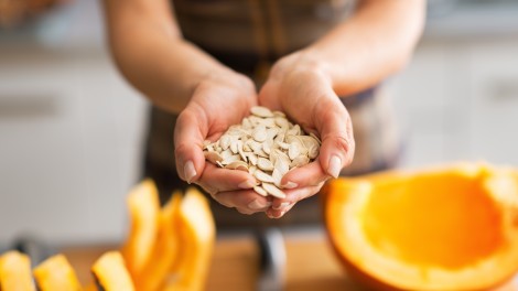 Sunflower seeds: another sharp revision for EU production - Mundus Agri